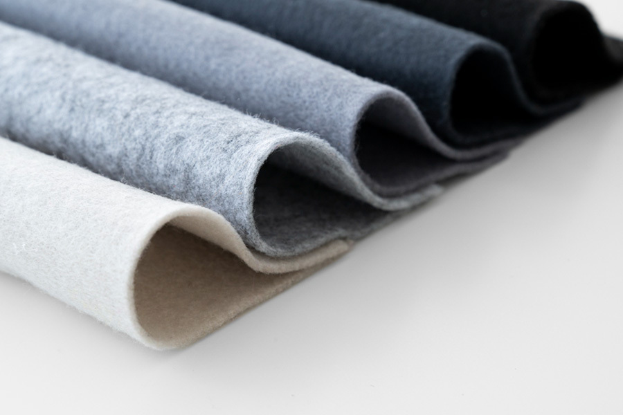 How to Decorate Living Room with Simple Things